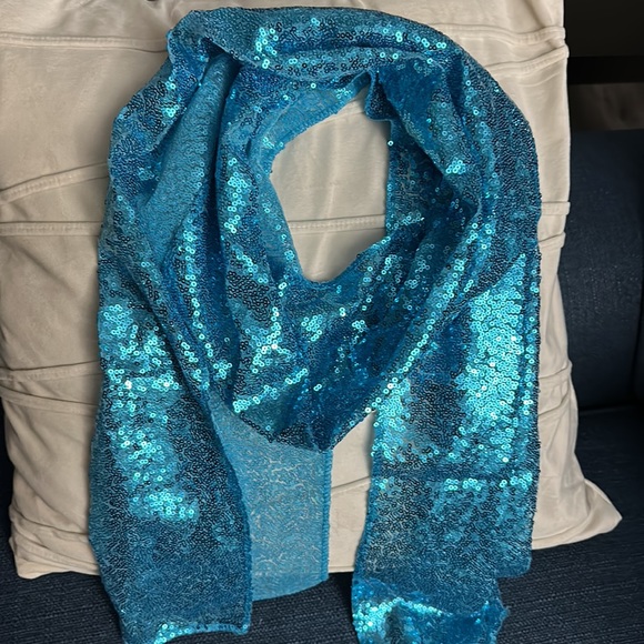 uyxh | Accessories | 2 X 72 Glitter Sparkle Blue Table Runner And You ...